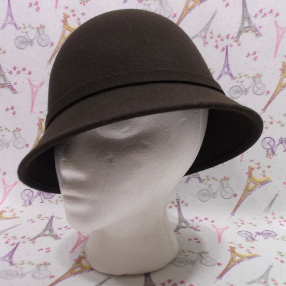 Trixie | Accessories | Vintage Trixie Wool Cloche Hat M Nwot | Poshmark